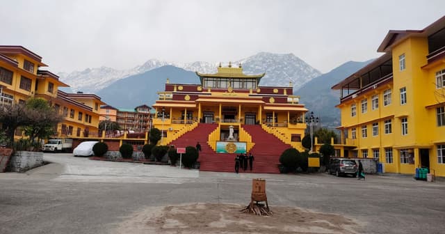 10 Best Things to Do in Dharamkot & McLeod Ganj | Dharamkot Studio